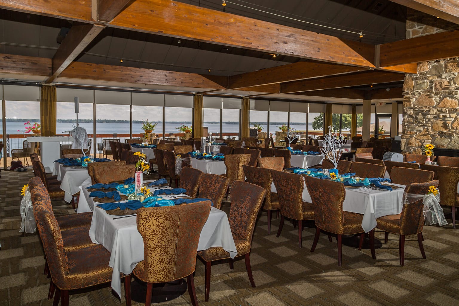 The Best of Lake Conroe Restaurants