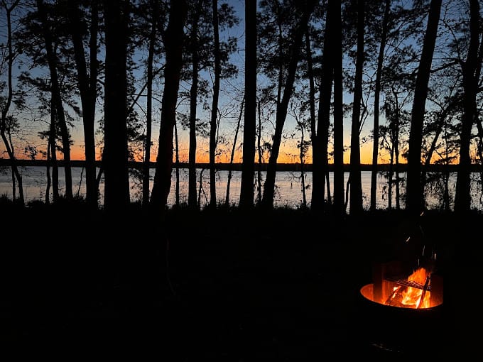Best Hang Out Places for Boaters - Lake Conroe
